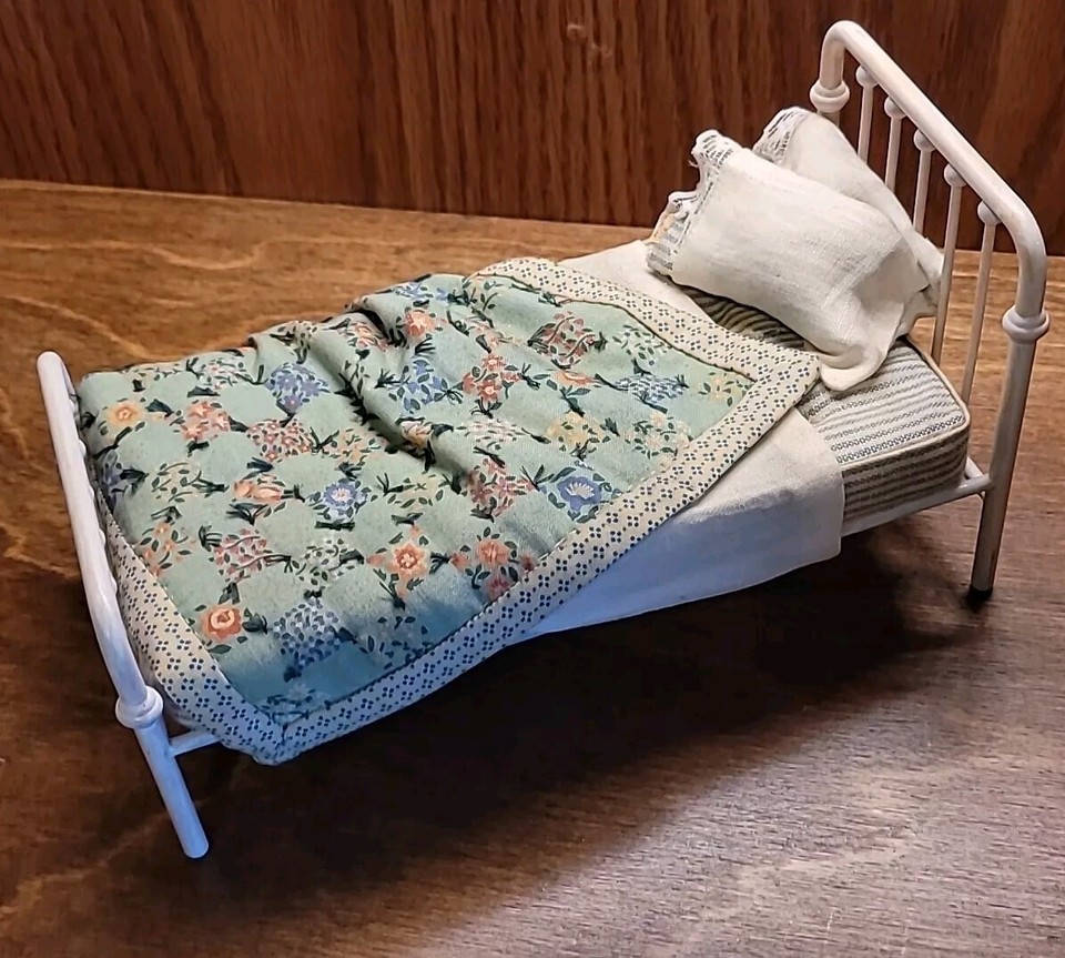Dollhouse Miniature Artisan Hand Dressed Single Bed Cottage | eBay