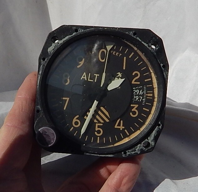 Encoding Aircraft Altimeter Indicator Gauge Instrument | eBay