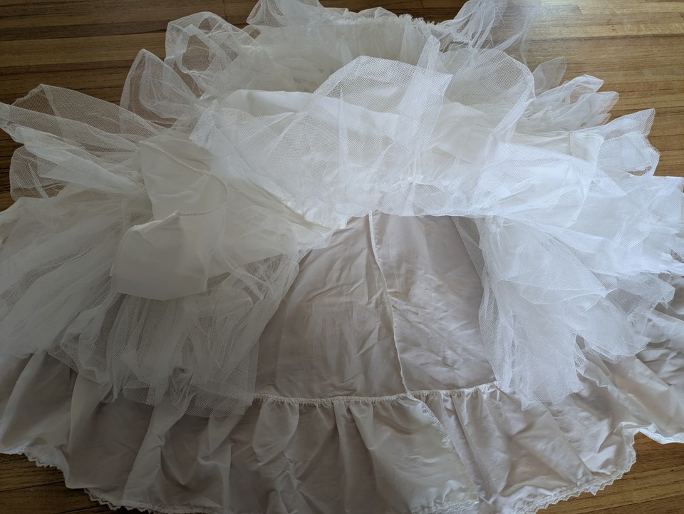 Petticoat Crinoline White Stiff Netting Ruffle Tulle Handmade 30" waist ...