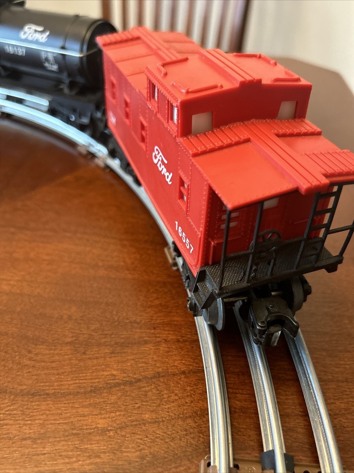 Lionel Ford Limited Edition Powered Locomotive Train Set 027 Gauge ...