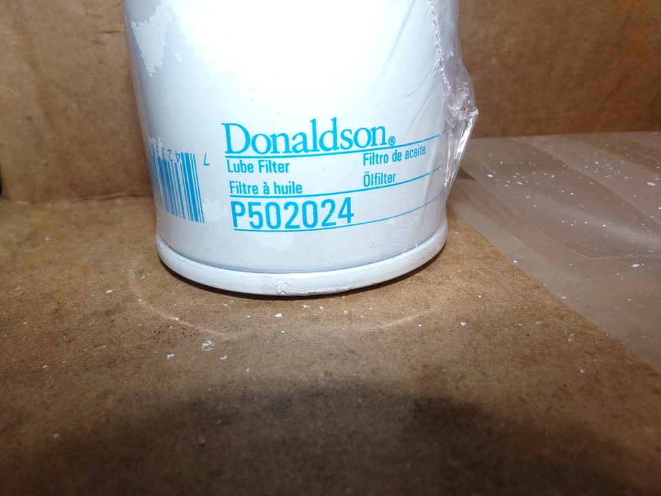NEW Donaldson P502024 Oil Filter, lot of 2 *FREE SHIPPING* replaces ...