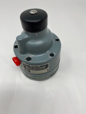 Siemens Moore Products 73N12F Valve Positioner Direct Action 12PSI Max ...