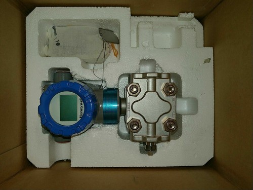 NIB HONEYWELL DIFFERENTIAL TRANSMITTER STD820 E1HC4AS 1 A AHD 11S B ...