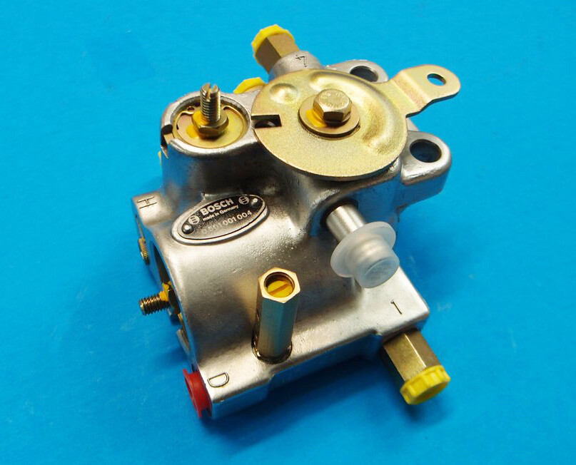 Remanufactured set of MERCEDES air suspension valves W109, 300SEL, 3.5 ...