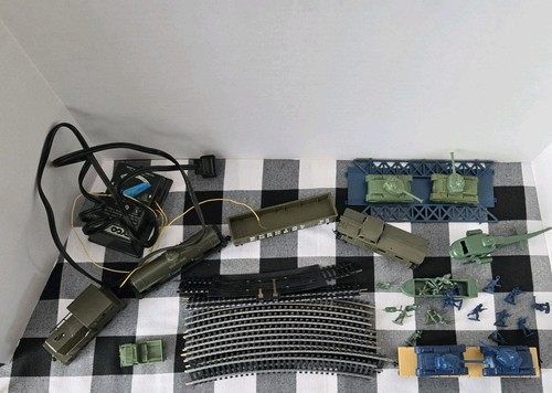 VTG Tyco GI Joe 1983 Electric Untested Train & Battlefield Set Tracks ...