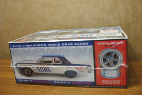 AMT '64 DODGE 330 SUPER STOCK 'COLOR ME GONE II' RACING VERSION 1/25 ...