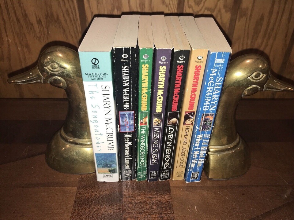 Mixed Lot of 7 Sharyn McCrumb Books Lovely In Her Bones, Highland ...