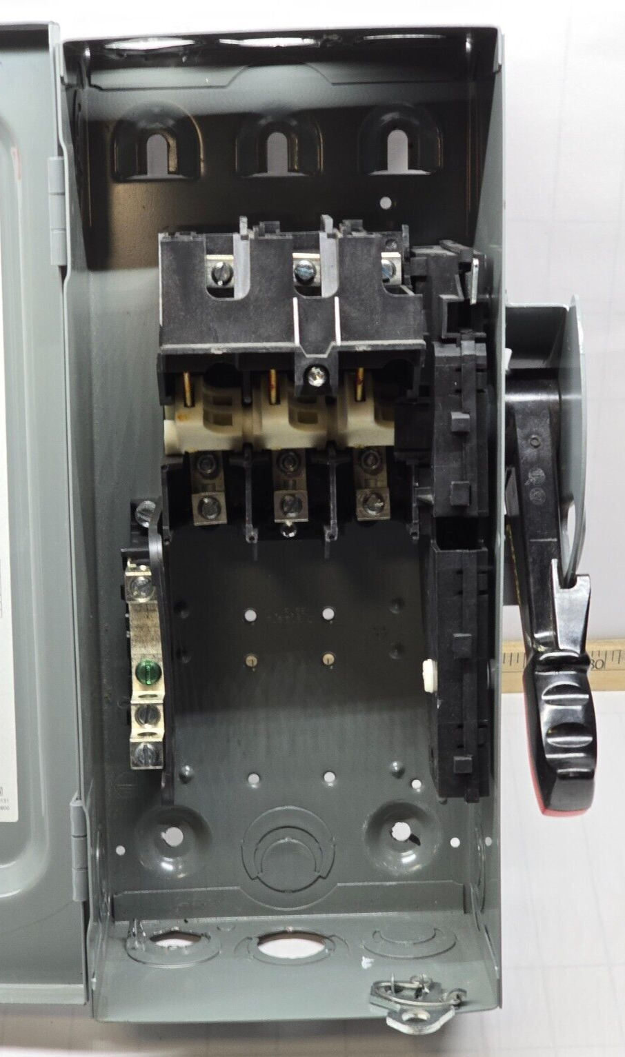 SQUARE D 30 AMP NON-FUSED SAFETY DISCONNECT SWITCH 600 VAC 3 POLE 30 HP ...