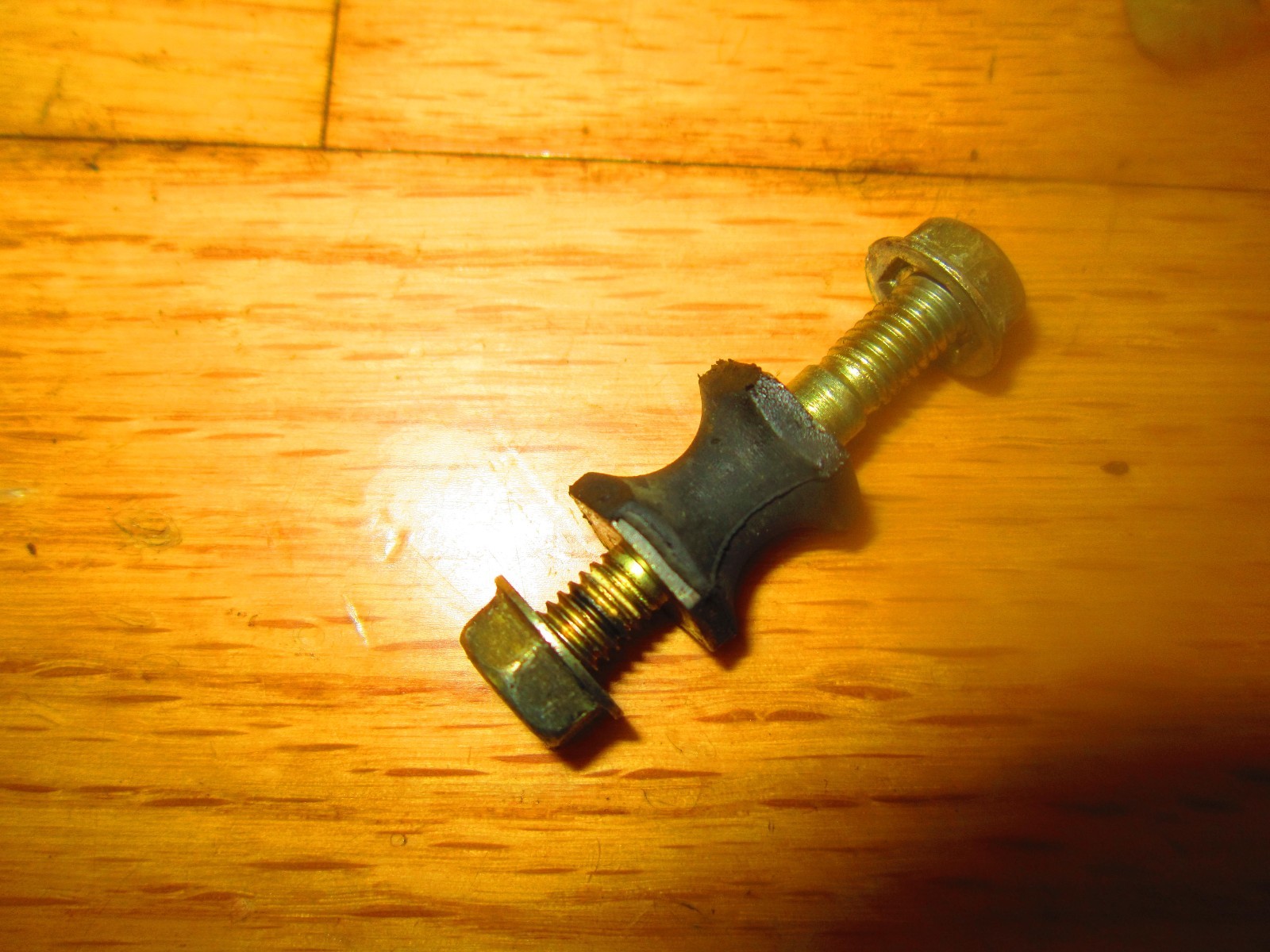 DUCATI OEM RUBBER MOUNT ECU / GUAGE 748-998 ST2 ST4 ST4S SS | eBay