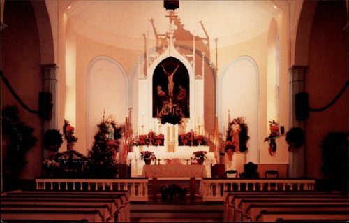 Georgetown Kentucky St Francis de Sales Church red poinsettias altar ...