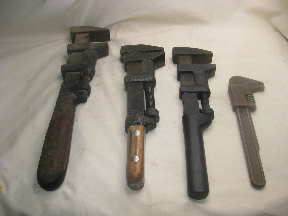4 vintage antique adjustable wrenches pipe monkey wrench lot wood ...