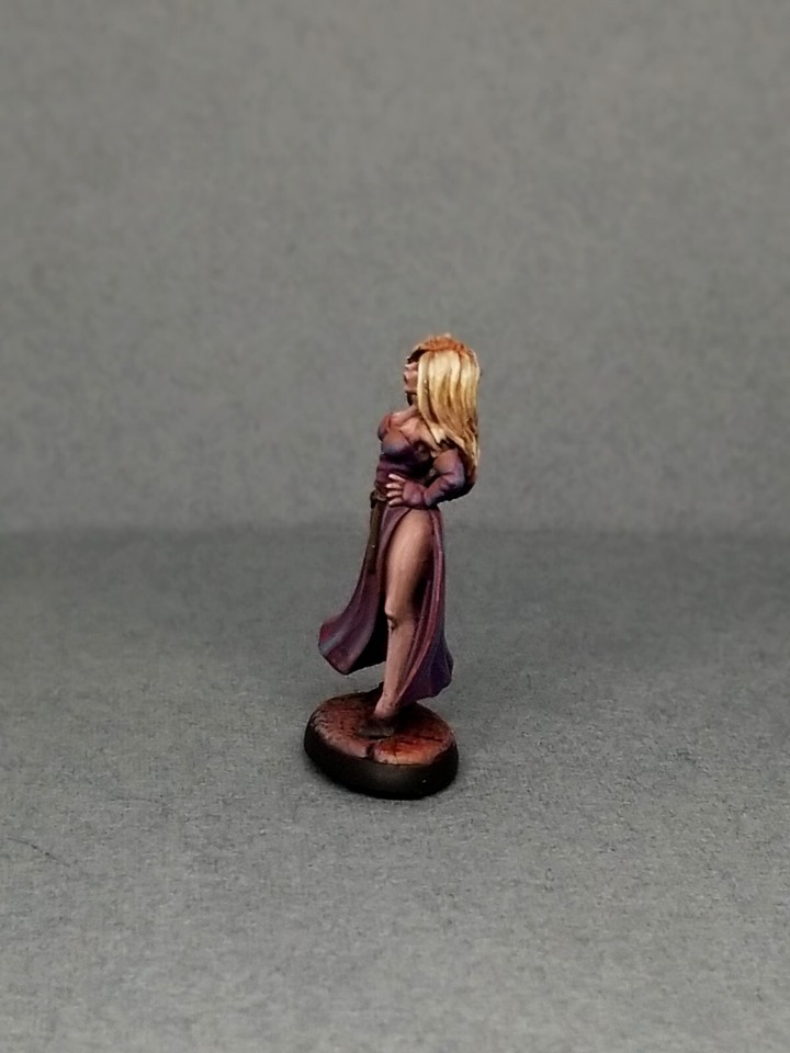 Painted D&d Female Courtesan Lady Of Night Npc Dnd Siren Female Noble ...