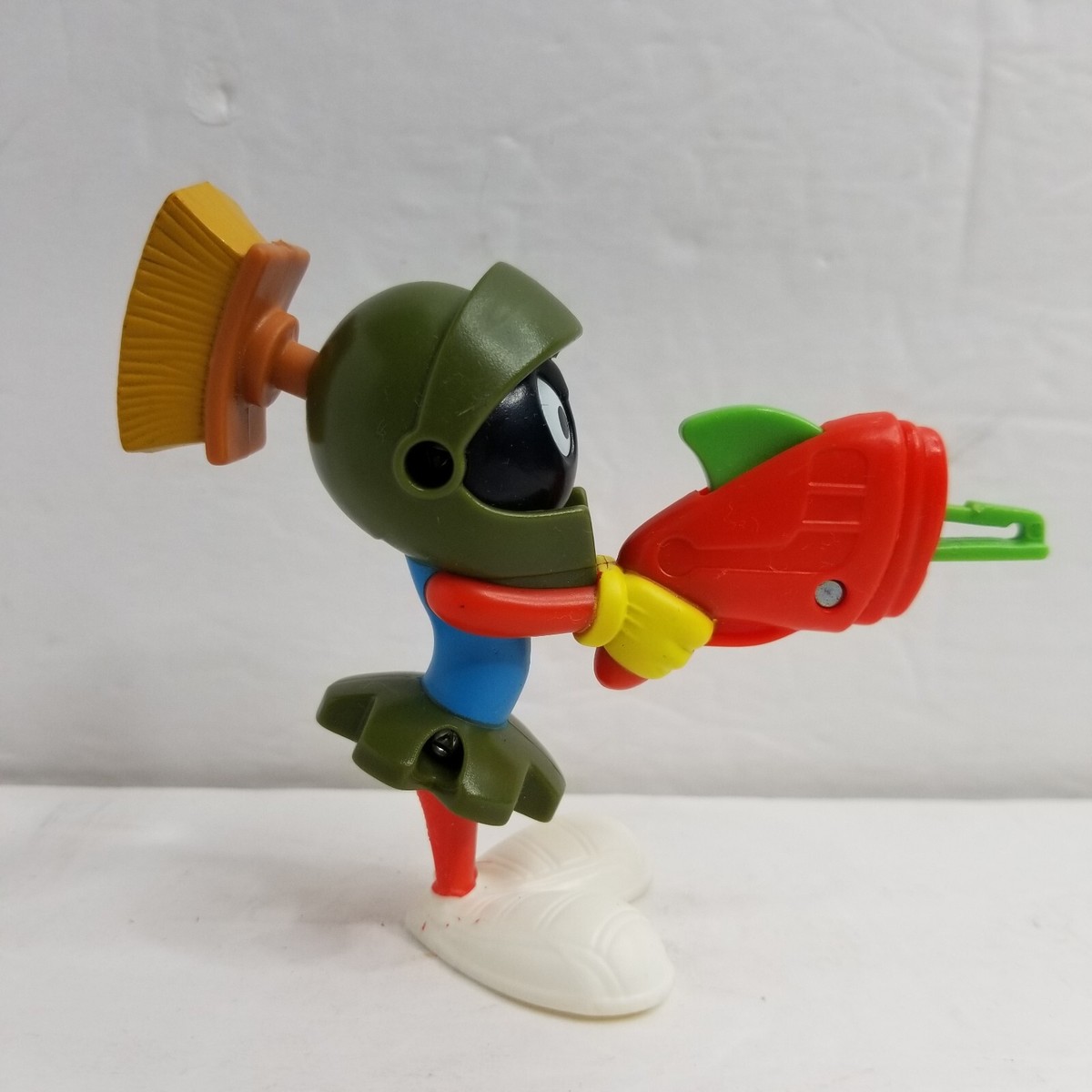 Marvin The Martian Gun Drawing Marvin The Martian Statue By MG