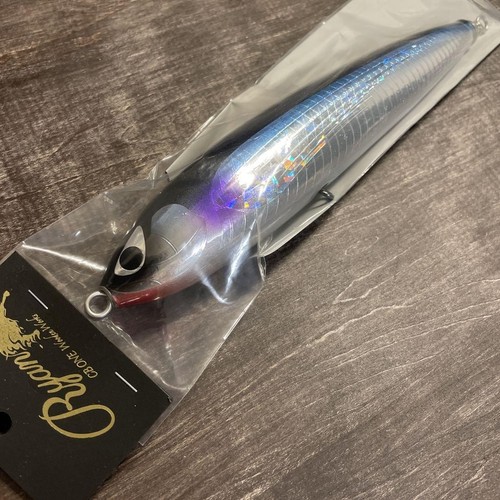 Ryan 230 Hologram Flying Fish Cbone G759 | eBay