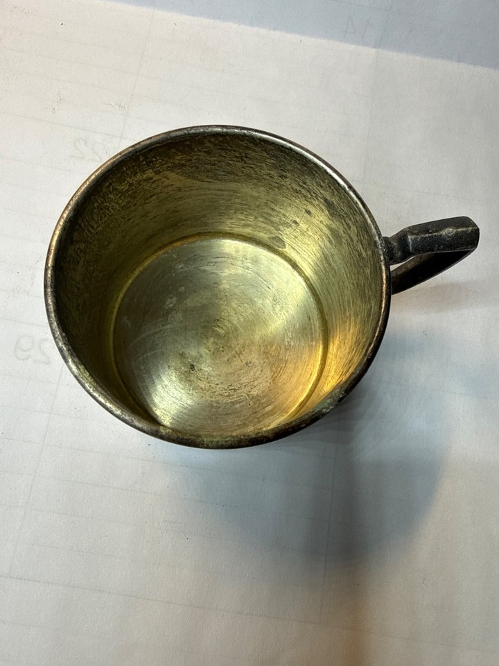 Pair of Vintage Oneida Community Baby Cups Silver Plate 2 3/8" and 1 3/ ...