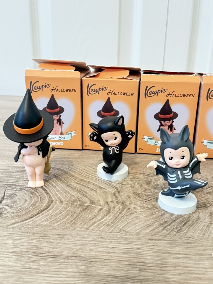 Smoko Kewpie Halloween Blind Box Figure WHOLE SET - Confirmed Brand New ...