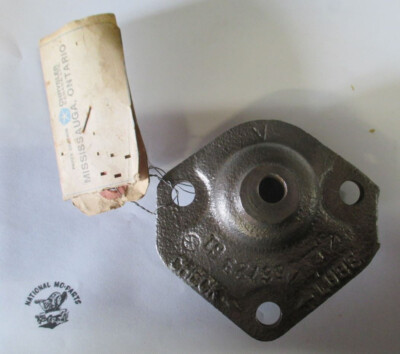 Mopar NOS 1961 Plymouth Valiant Manual Steering Box Gear Shaft Cover ...