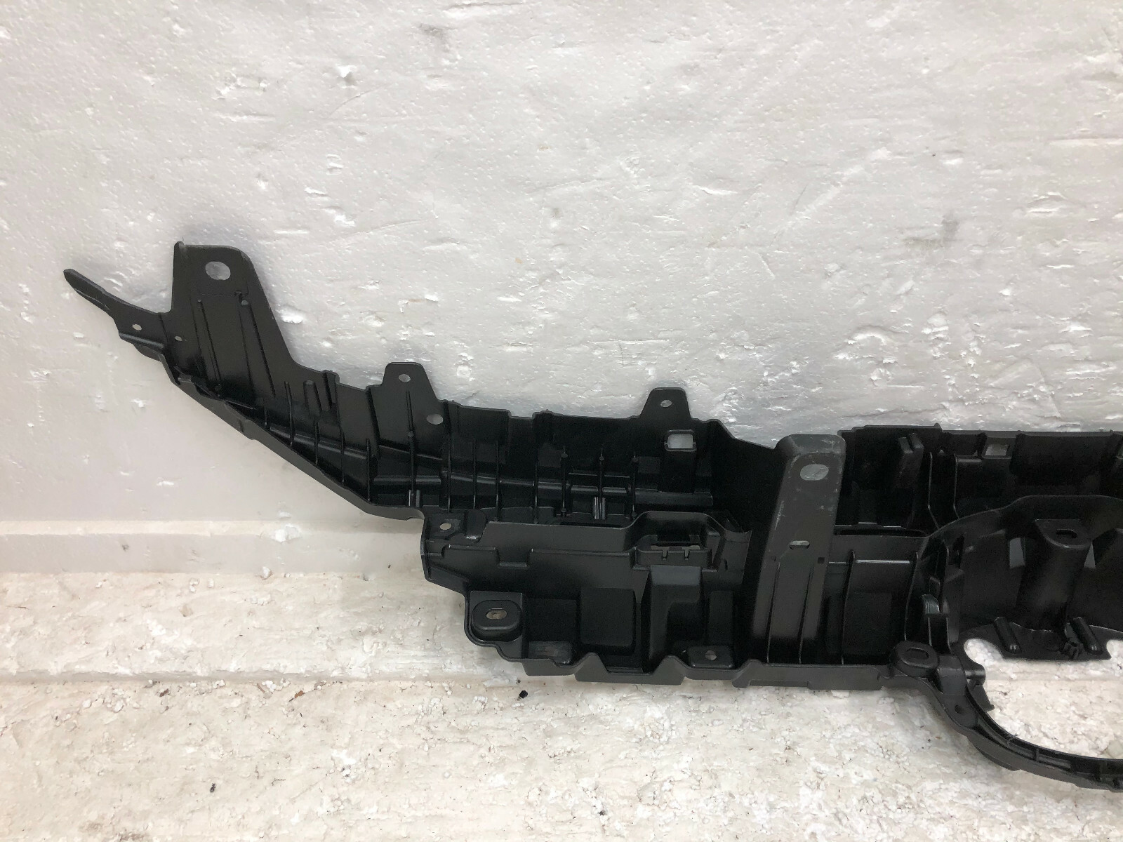 2019 2020 Toyota Rav4 RAV-4 Front Upper Grille Mount Bracket Support ...