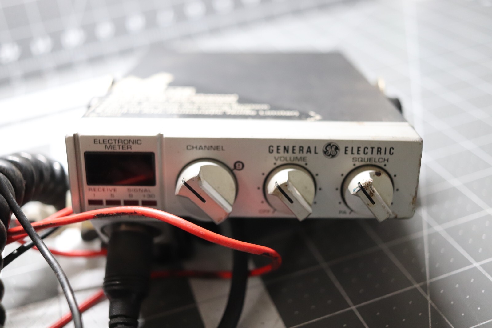 GE General Electric Citizens Band Transceiver CB Radio 3-5806A with Mic ...