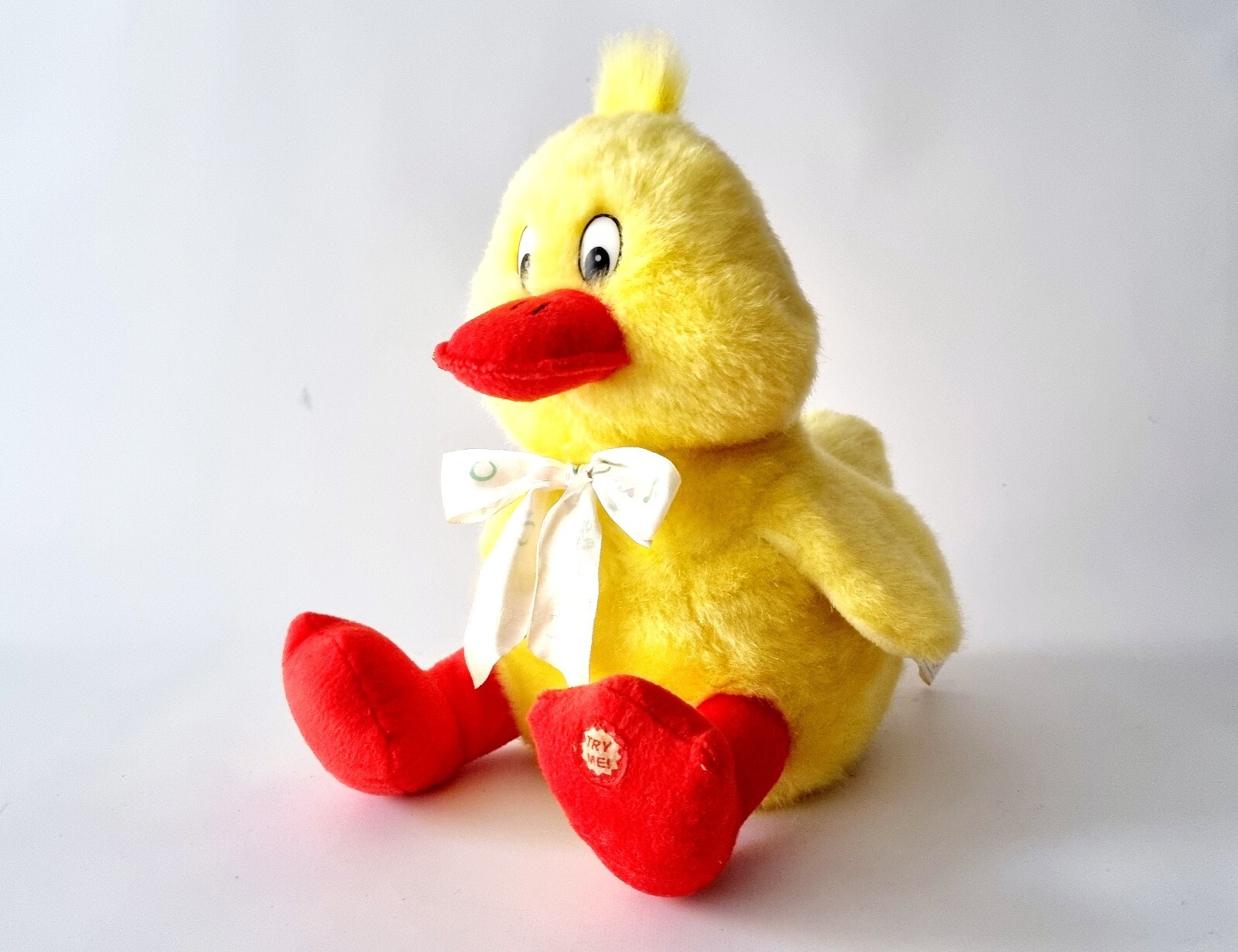 Vintage Item International Singing Duck Yellow Color 10" Animated Plush ...