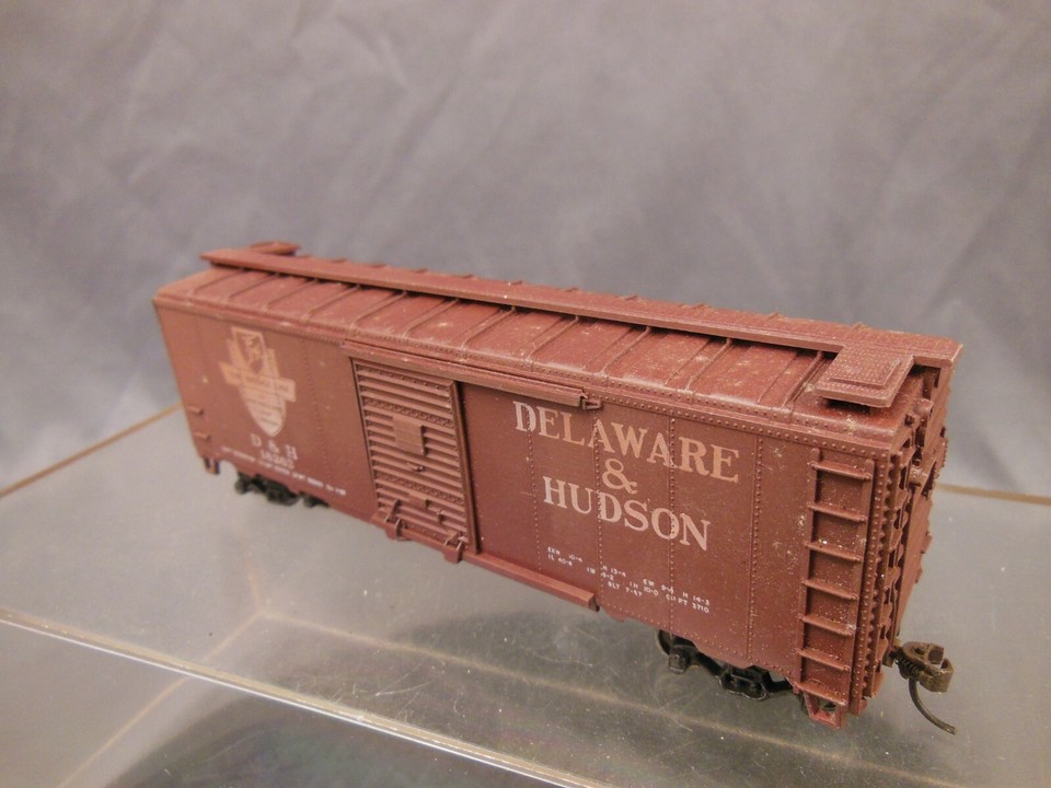 HO SCALE DELAWARE & HUDSON 18263 40' BOX CAR | eBay