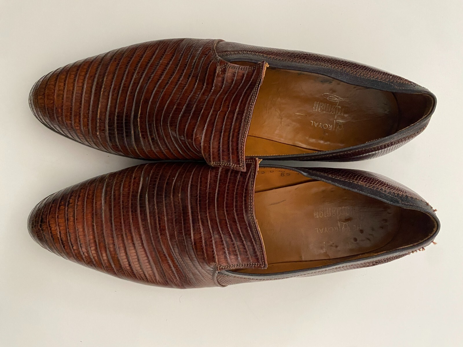 THE ROYAL GUARDSMAN GENUINE LIZARD MEN SHOES. 13 D. | eBay