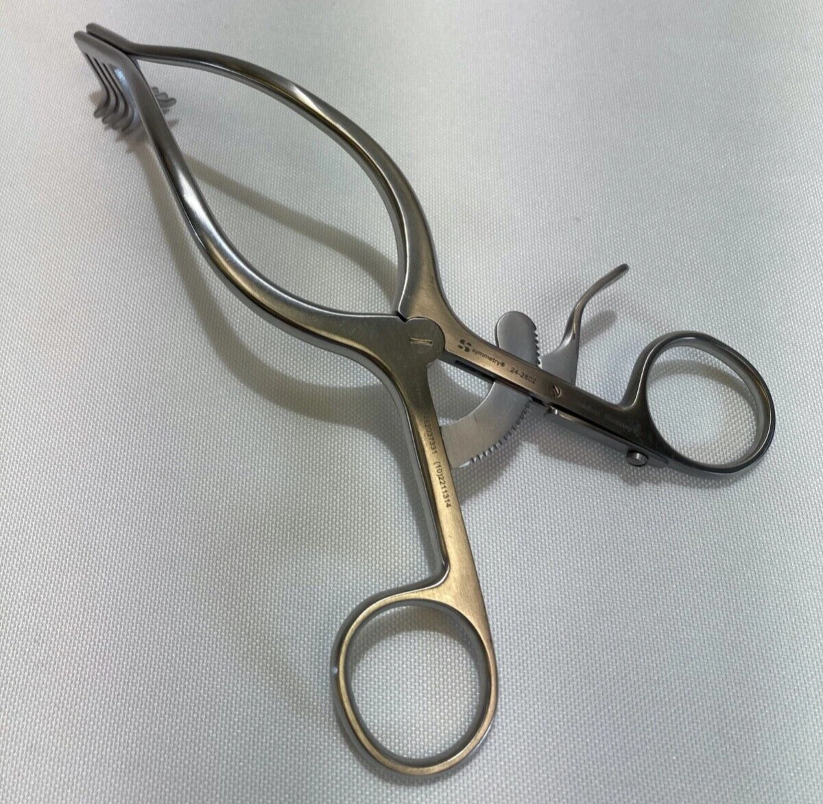 Cerebellar Retractor
