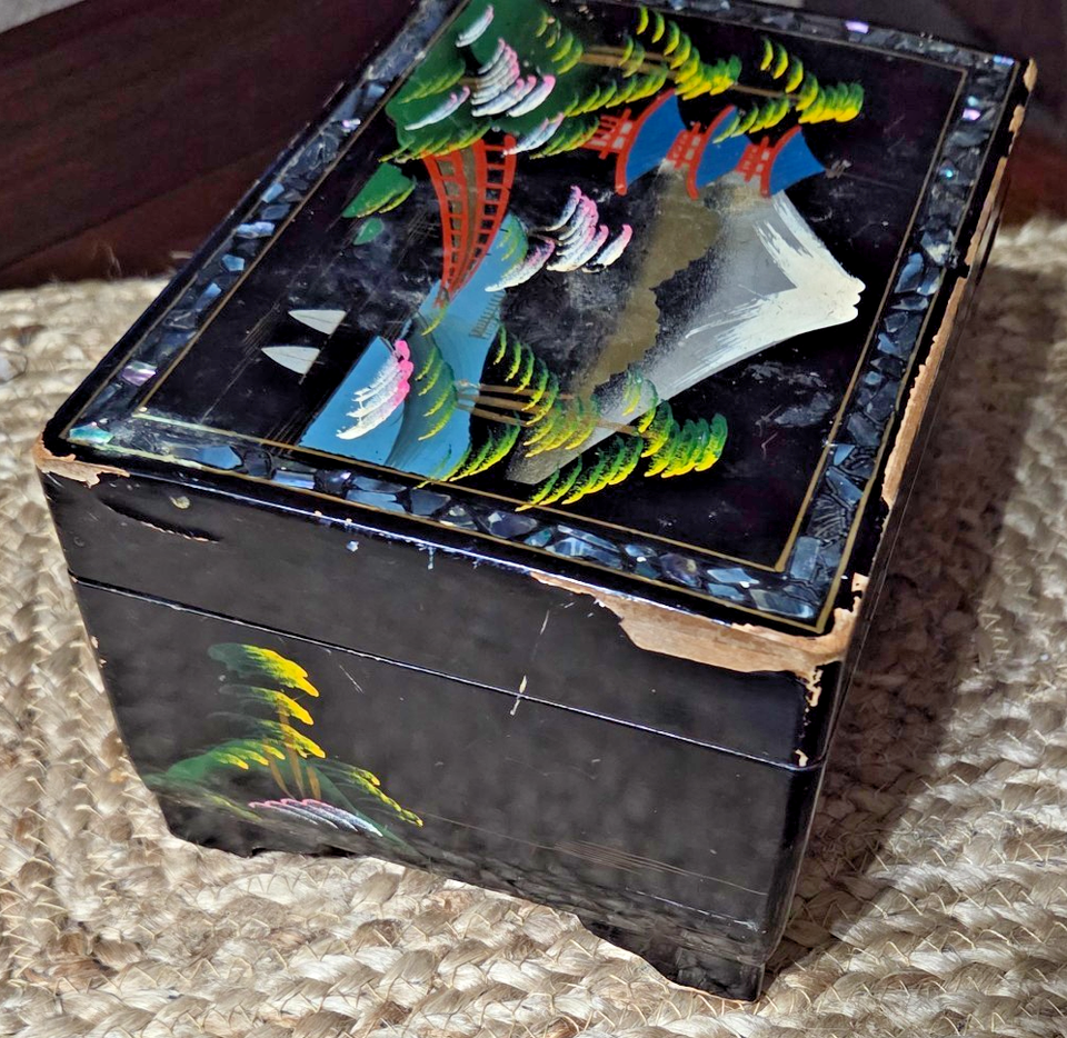 Vintage Black Lacquer Japanese Jewelry Musical Box Hand-painted. music ...