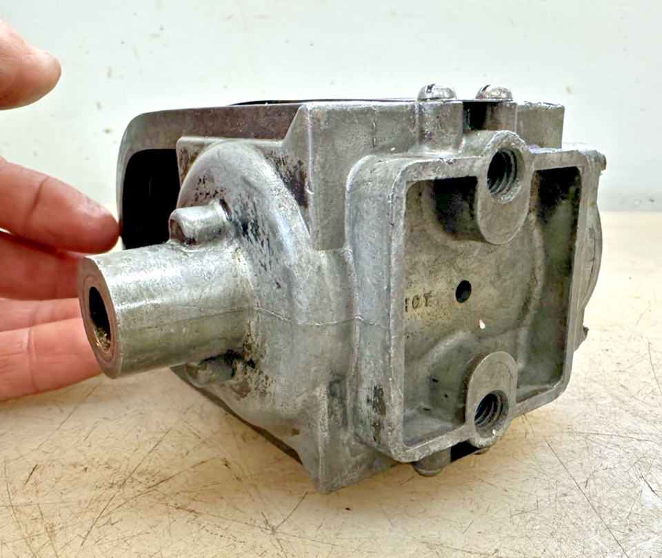 VERY EARLY MAGNETO for 1-1/2hp 3hp 6hp JOHN DEERE E GAS ENGINE Hit ...