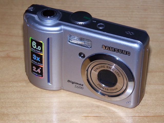 Samsung Digimax S600 6.0MP Digital Camera - Silver for sale online | eBay