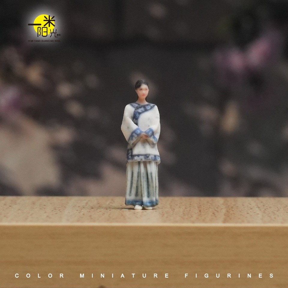 Diorama Props Resin 1/64 Girl In Han Fu Street Scene Props Figure Toy ...