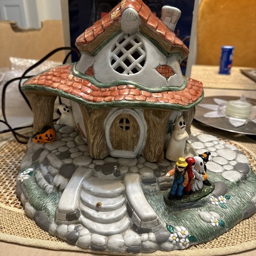 Vintage 1982 Halloween Ceramic Scioto Mold Haunted House ghosts hand ...