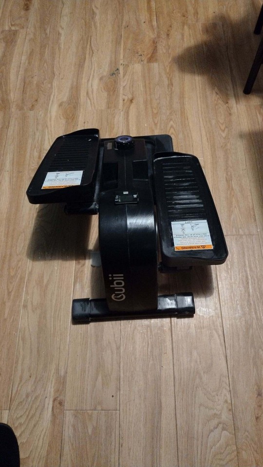 Cubii JR1 Seated Under Desk Elliptical - Purple 852811008344| eBay