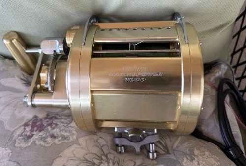 Daiwa mp3000 electric reel With Cover and Cord Excellent Condition | eBay