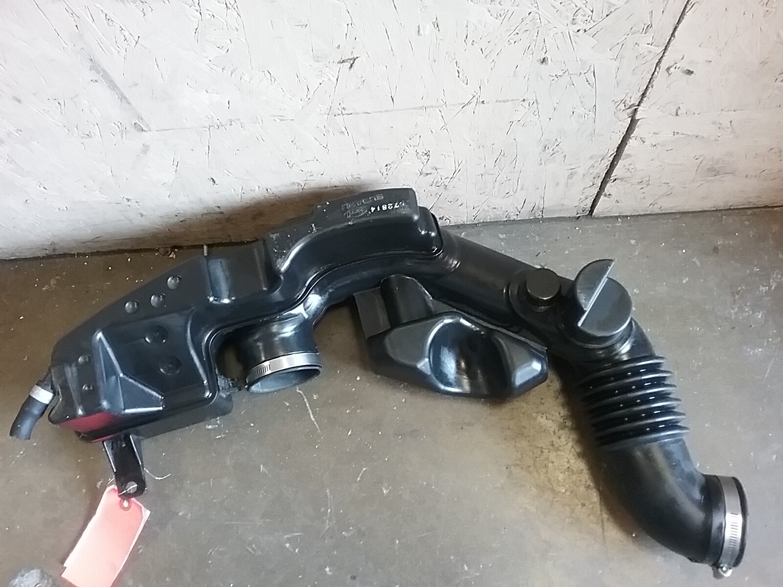 2015 Subaru Outback SW Air Intake Resonator Hose Tube 2.5L 4 Cylinder ...