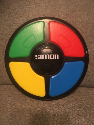 Simon Says Electronic Game Hasbro 2015 Classic Toy Tested & Working | eBay