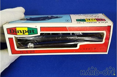 1 40 Diapet Mini Car Toyota Century Model Diapet Mini Car Toyota ...