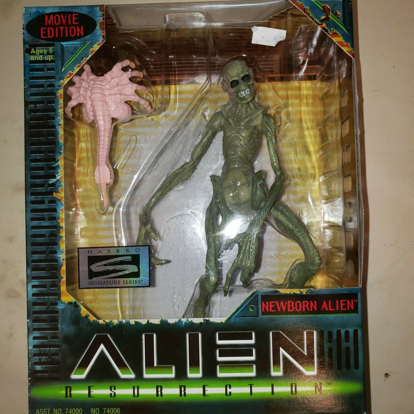 Hasbro ALIEN RESURRECTION NEWBORN ALIEN 7" Action Figure Movie Edition ...