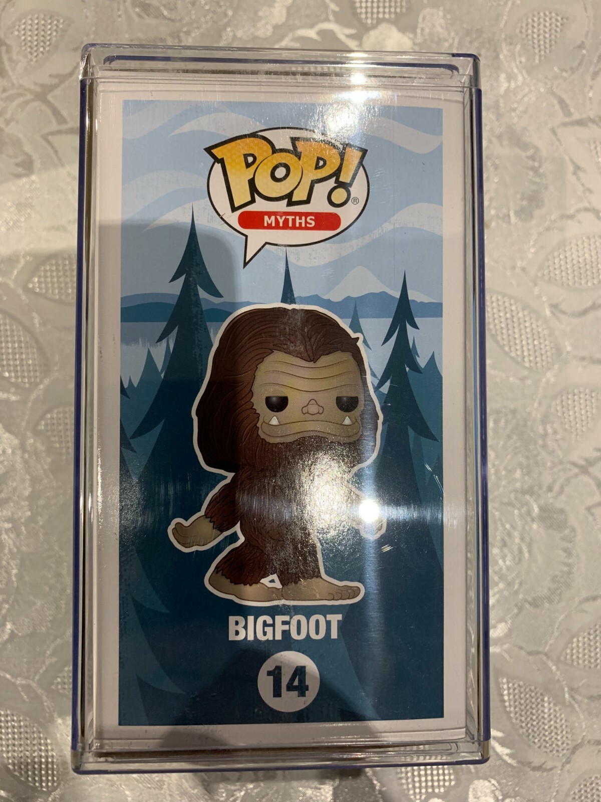 Myths Funko Pop - Bigfoot Brown 14 Flocked ECCC Ltd Edition 3000pcs ...