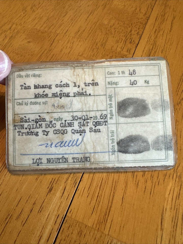 Original South Vietnam Civilian ID Card Guarantee War Issue Cute Girl ...