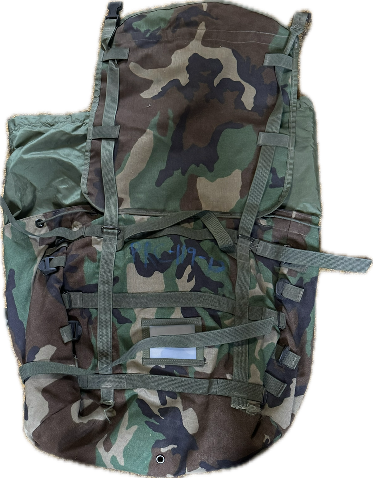 USGI Authentic M81 Woodland Camo Molle II Large Main Pack Rucksack (Bag ...