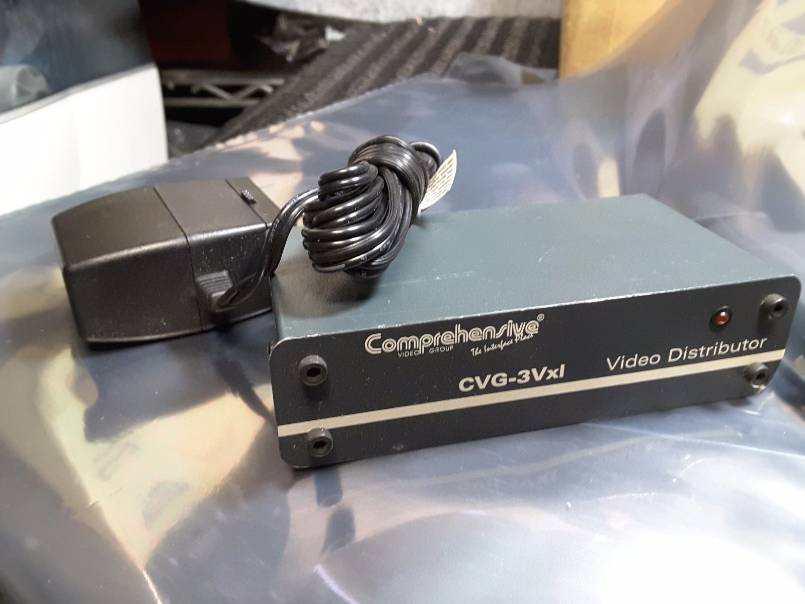 CVG-3VXL Video distributor comprehensive Amplifier + power supply New ...