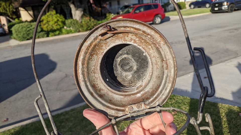 SANTA FE TALL GLOBE BELL BOTTOM RAILROAD LANTERN MATCHING CAST CROSS ...