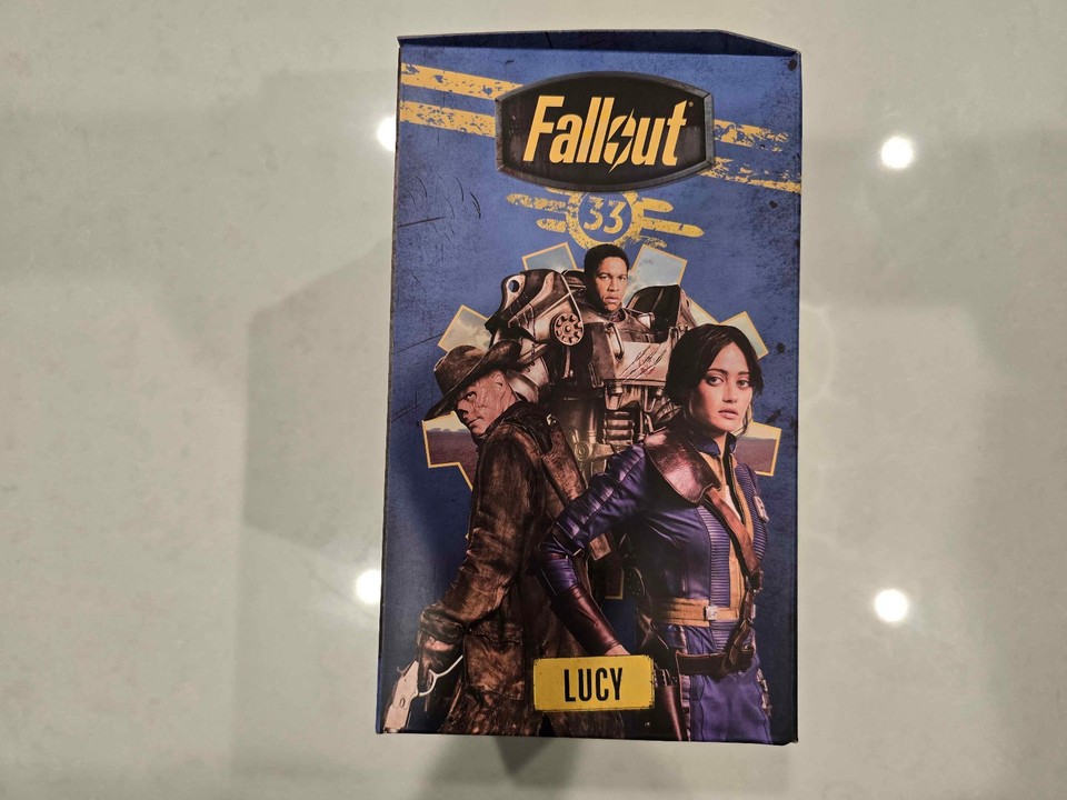 Fallout (Amazon): Lucy Figure Dark Horse | eBay