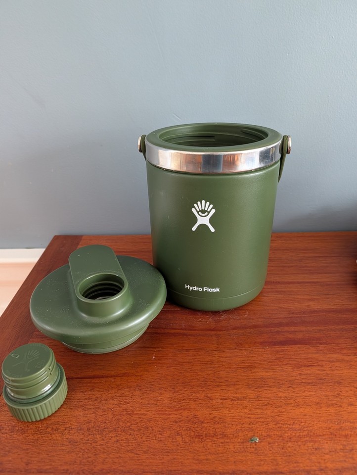 Hydro Flask 64oz/1.9L oasis olive/green used | eBay