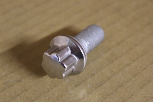 A0009905107 Wheel bolt New genuine Mercedes-Benz part | eBay.de