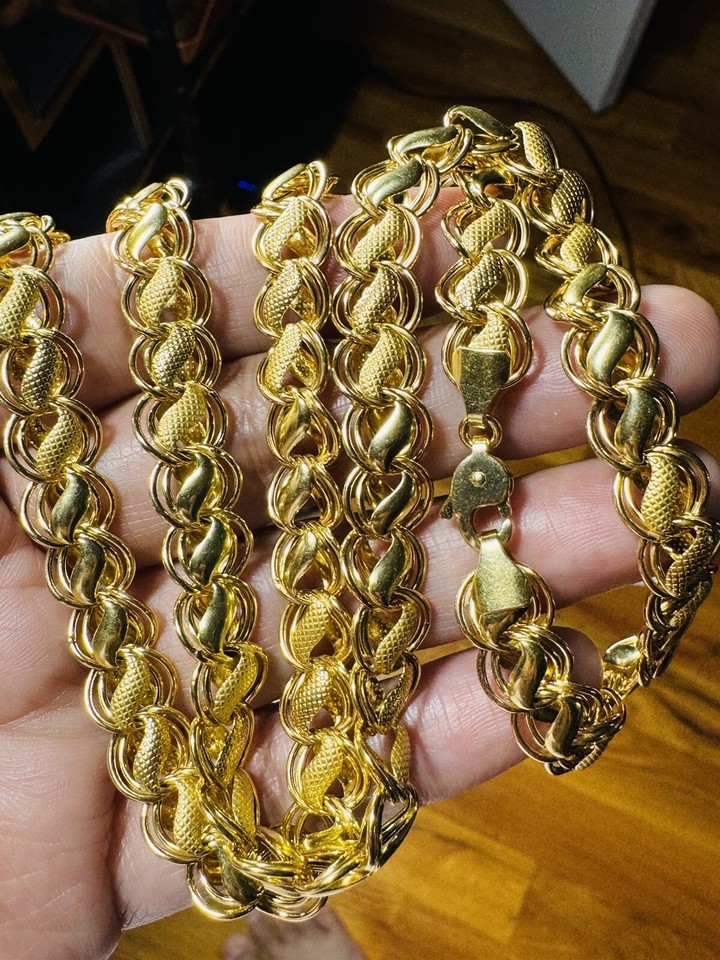 18Carat 750 Saudi Dubai Gold Damascus Chain Necklace 24/24.5” Long 10mm ...