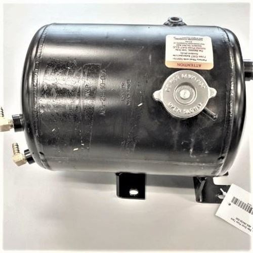 Western Star LH 3.57 Gallon Firewall Surge Tank - P/N A05-28430-006 / ...
