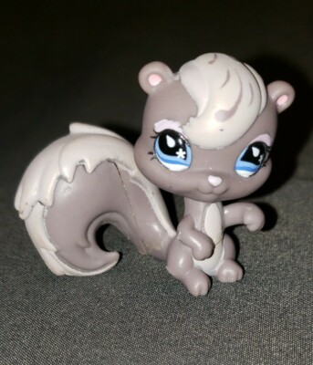 Littlest Pet Shop LPS Hasbro # 484 Gray Squirrel Skunk Blue Flower ...