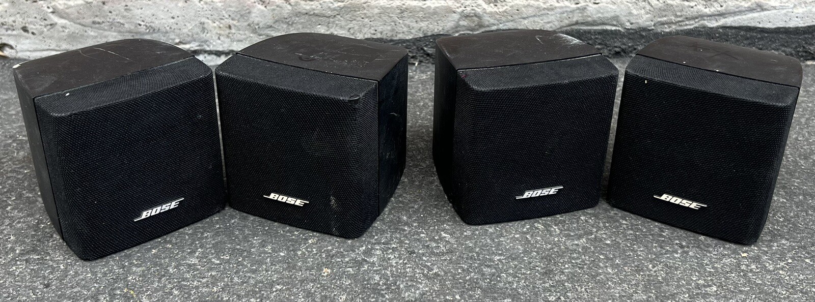 Bose Single Cube Speakers 4 Acoustimass Lifestyle Satellite Surround ...